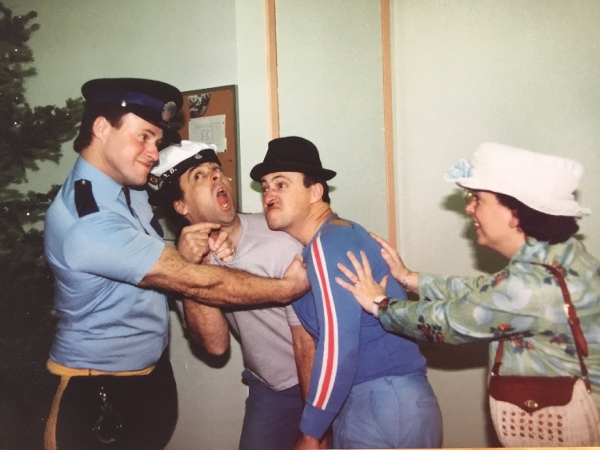 La famille Basque - Dans la loge La famille Basque - Dans la loge - Société Culturelle des ...